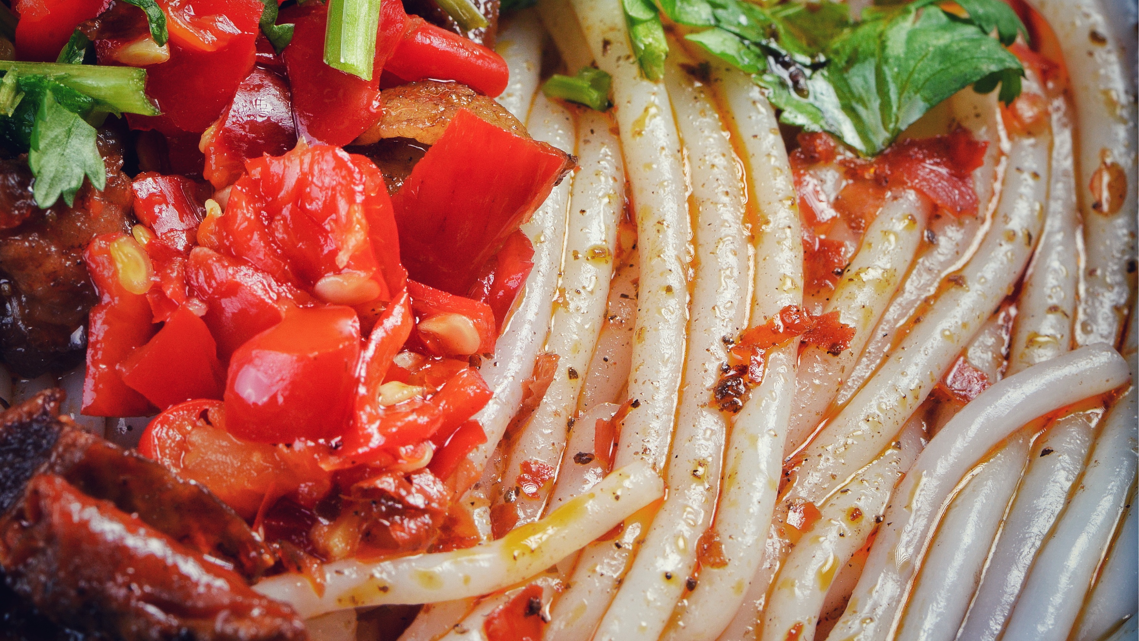 Hunan-style Rice Noodles Whet Your Appetite