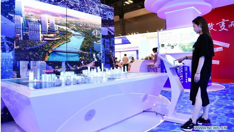 People visit 2019 China Int'l Fair for Trade in Services in Beijing