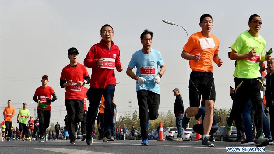 Marathons held during Qingming Festival holidays in N China's Hebei