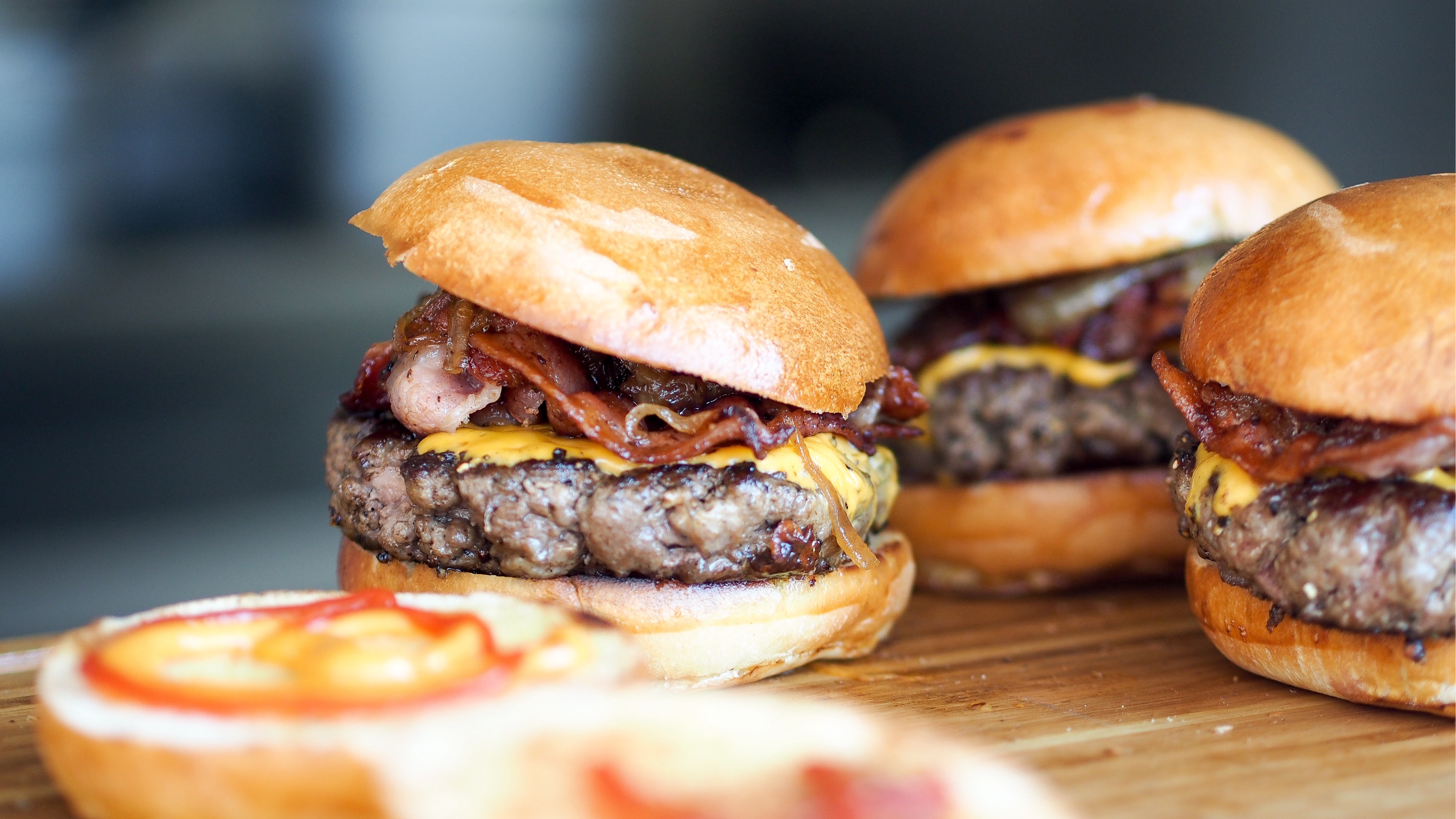 Piggy burger for the new year