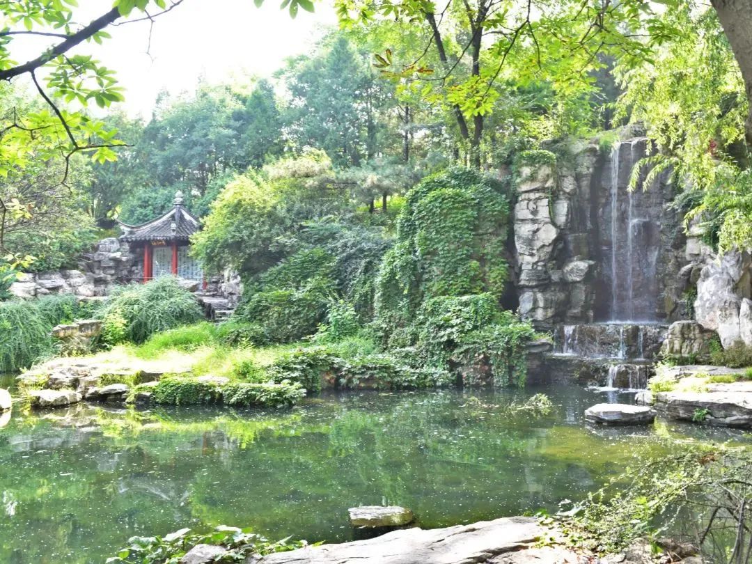 Waterfalls of summer in Beijing